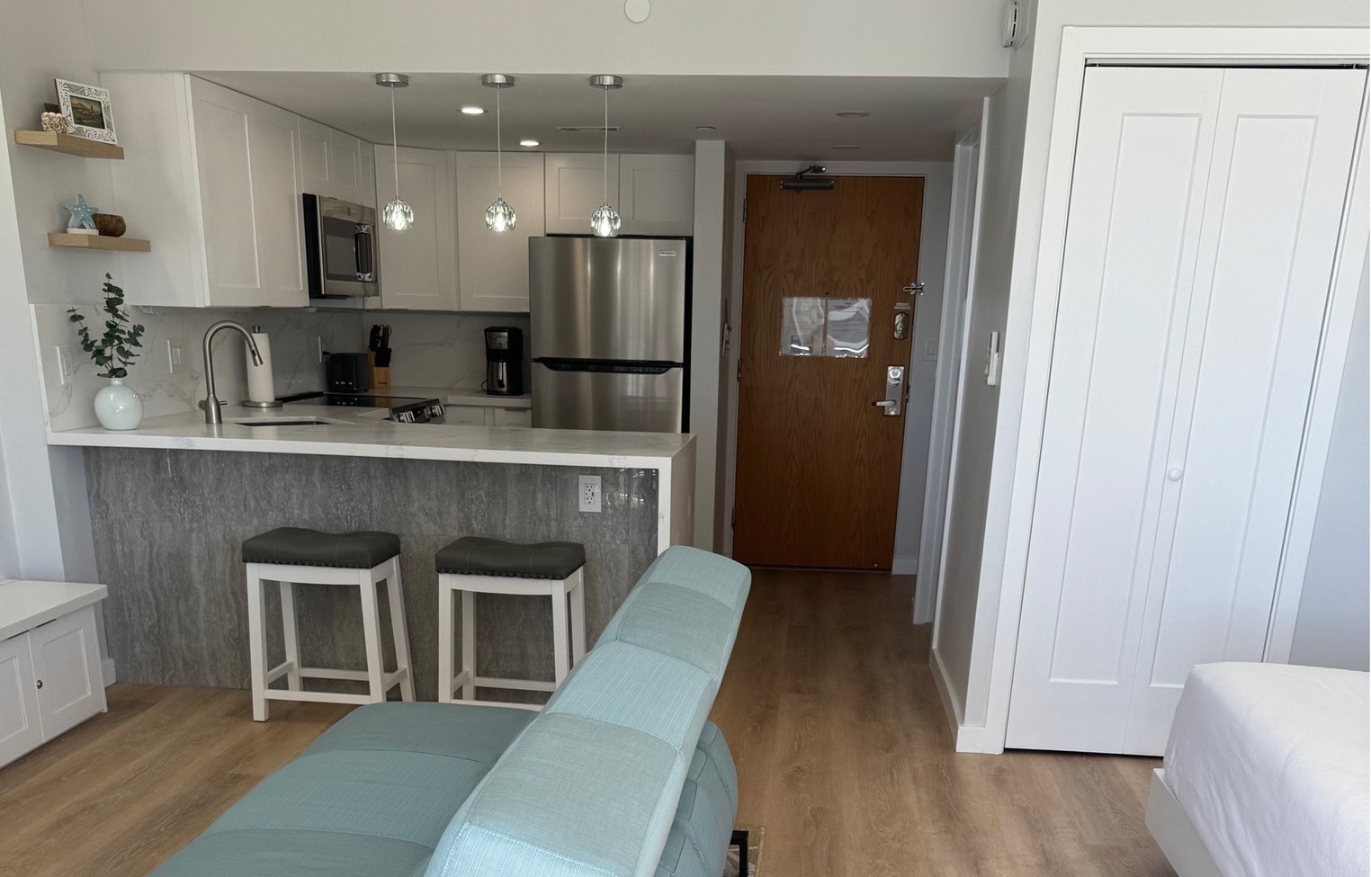 Ilikai Condo Rentals